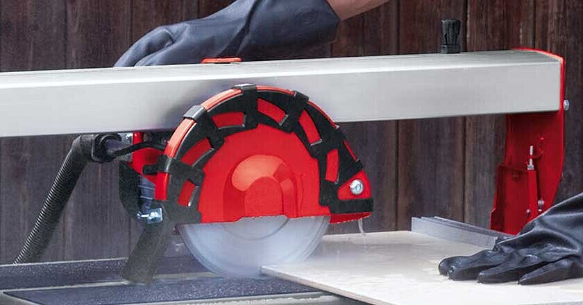 Reliable tile cutting machines with turbo diamond cutting discs ...
